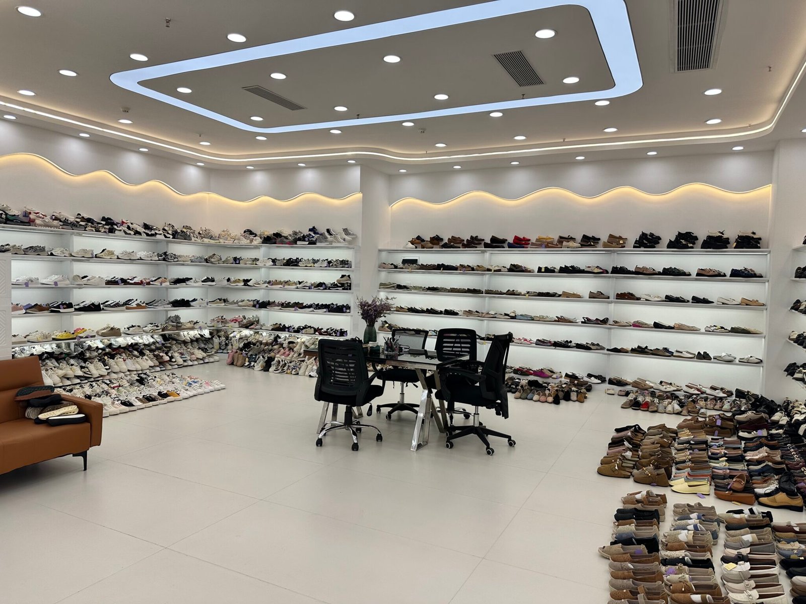 About us – OULI SHOES